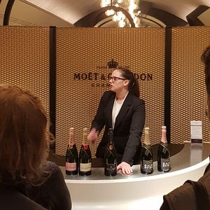 Raphael - Local wine Guide in Champagne | WineTourism.com