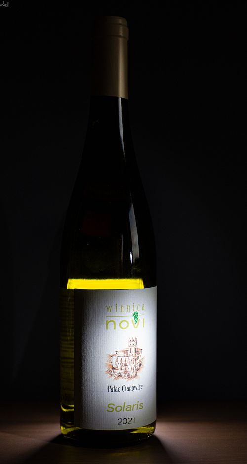 Solaris - Wine from Novi Vineyards | Winetourism.com